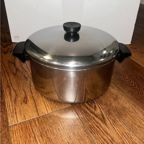 Revere Ware | Kitchen | Vintage 45 Quart Revere Ware Stainless Bottom ...